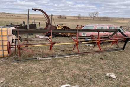 Versatile 400 Swather with Extra Parts and Reel Farm Equipment (#1750 ...