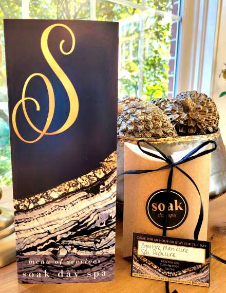 Mani/Pedi gift card from Soak Day Spa | AirAuctioneer