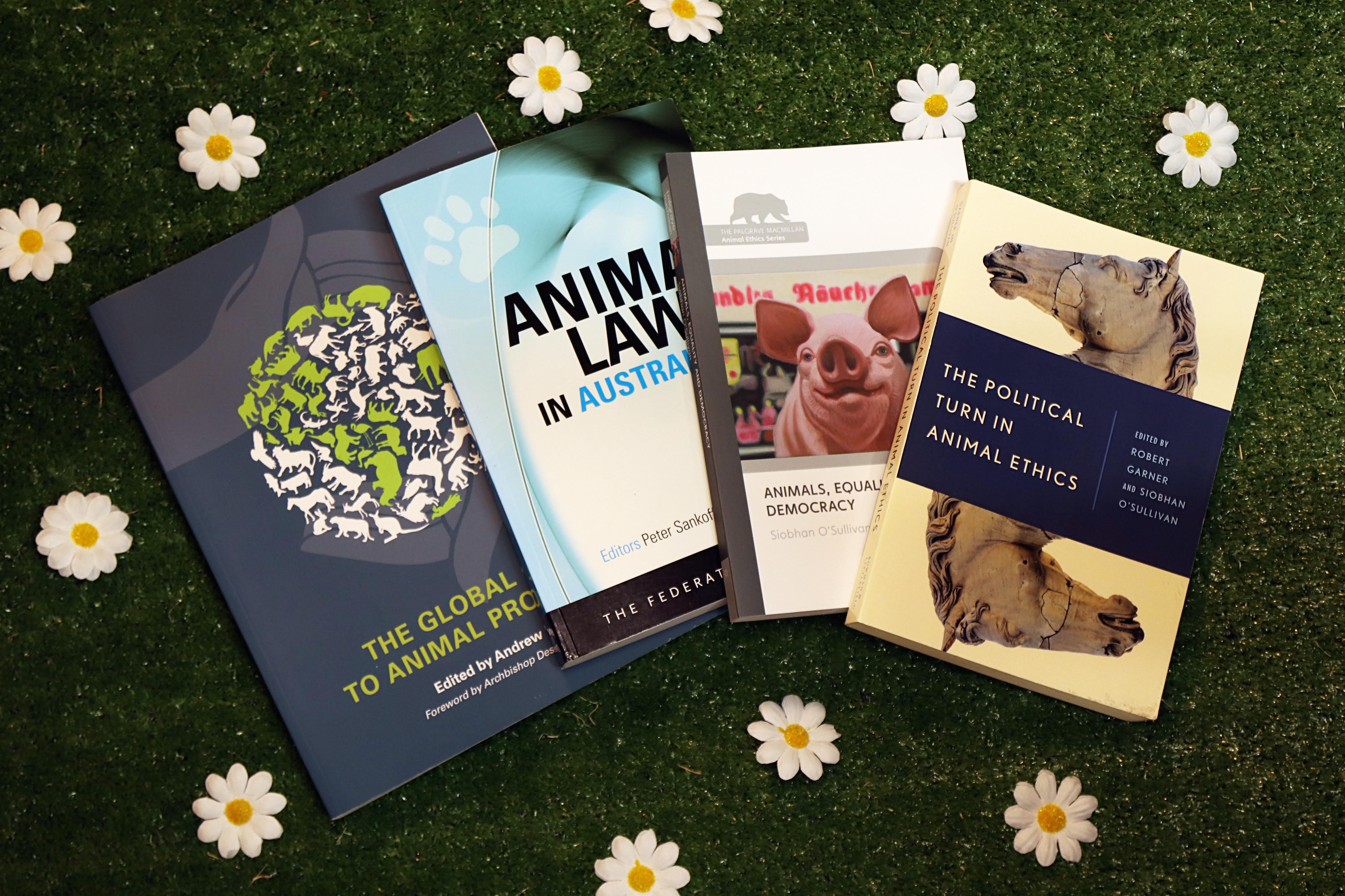 Book collection: animal law/animal rights | AirAuctioneer