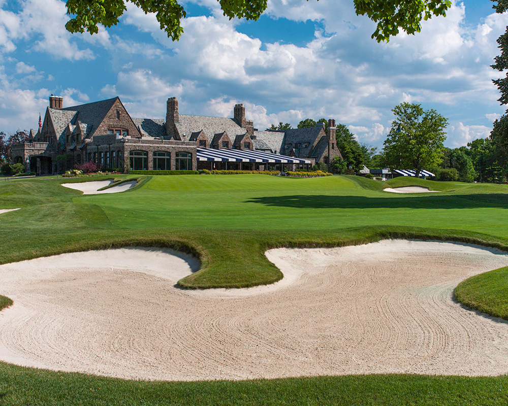 Golf Threesome and Lunch at Winged Foot Country Club | AirAuctioneer