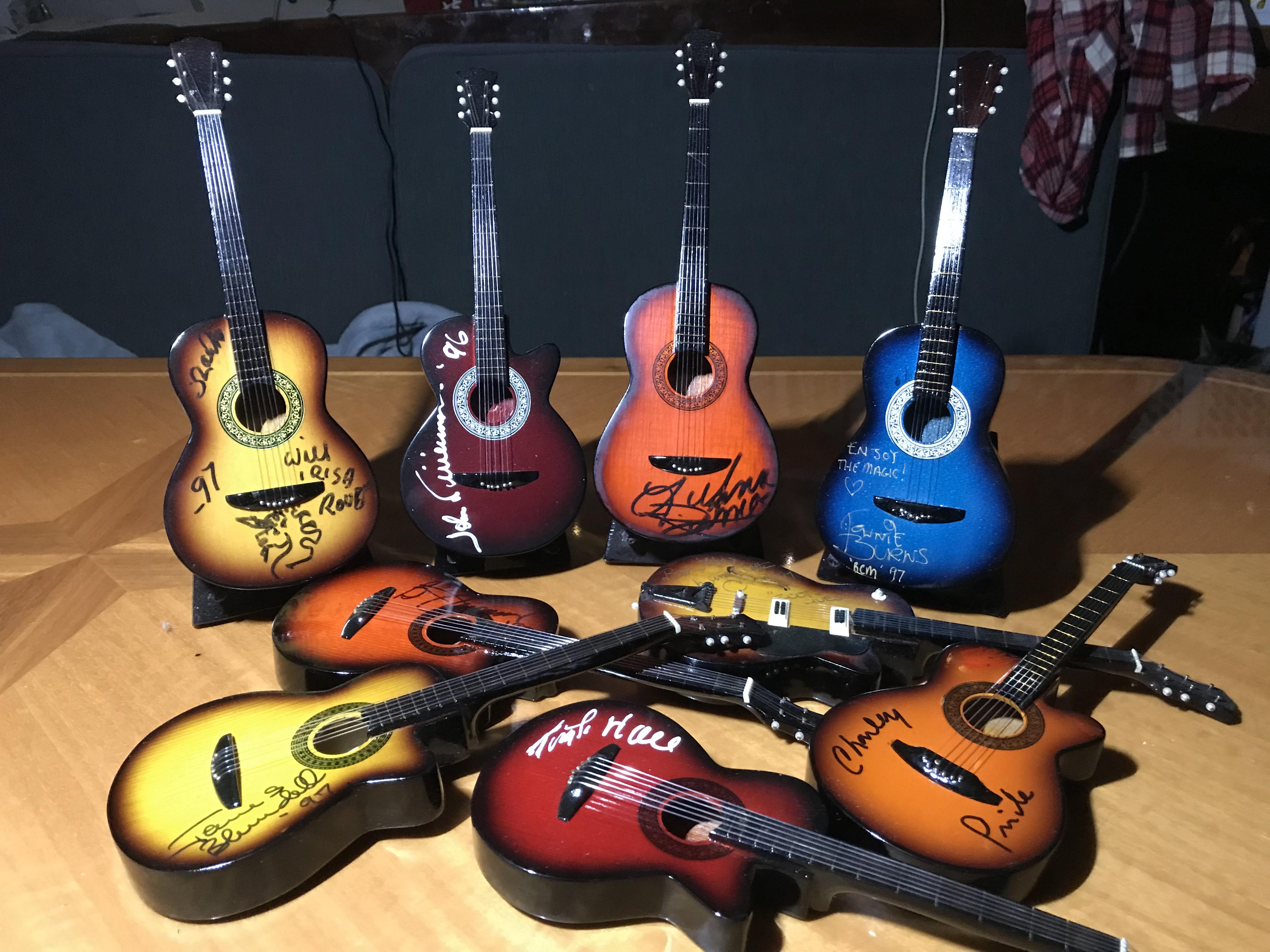 Miniature Guitars signed by Artists | AirAuctioneer