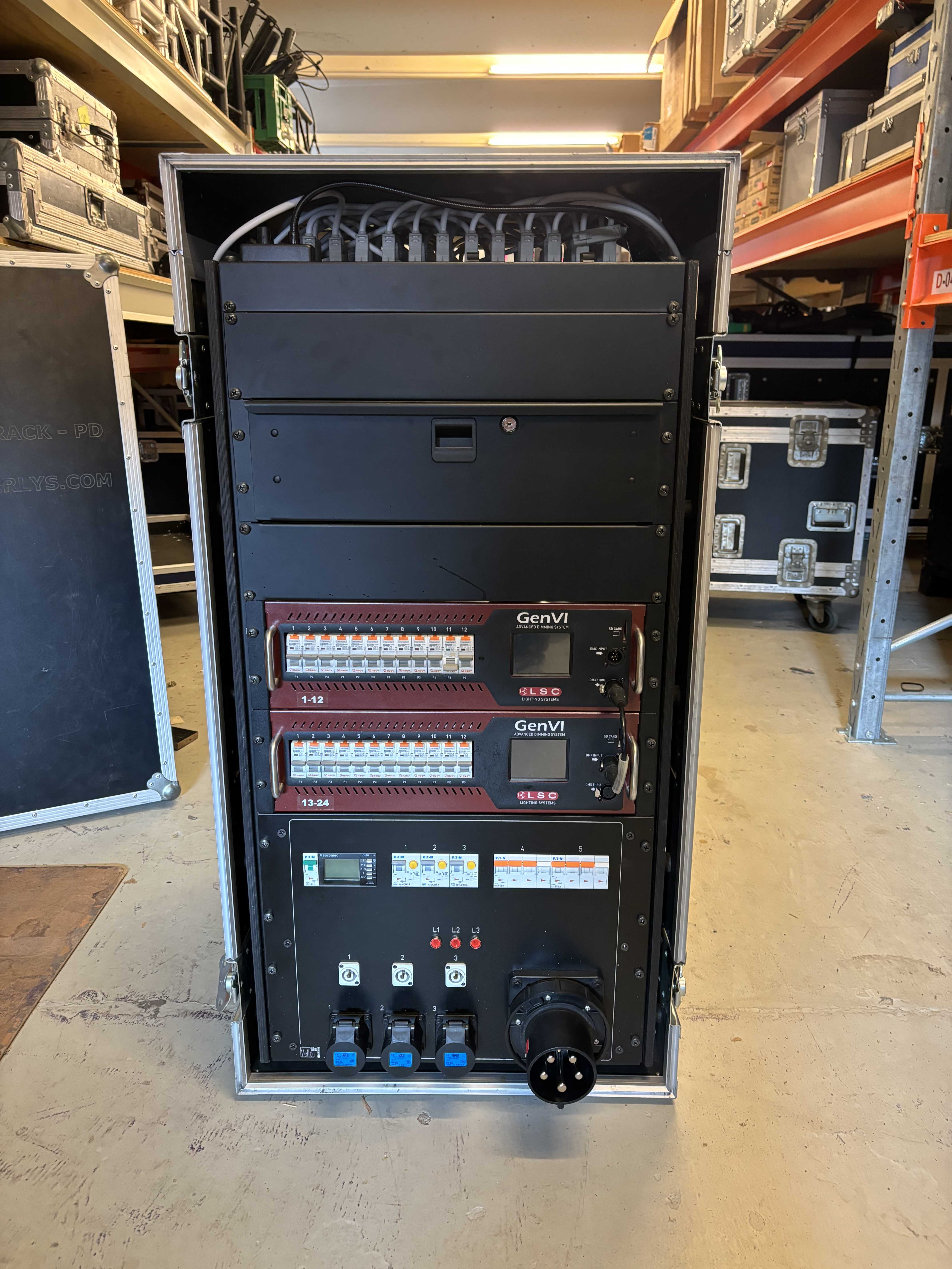 24 Dimmer Rack - PD in flightcase. | AirAuctioneer