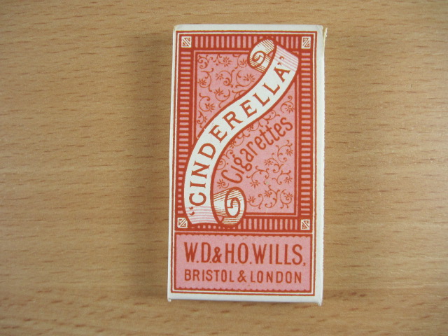 Cinderella 5 for a Penny cigarettes - With contents | AirAuctioneer