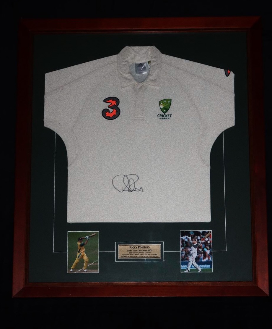 Ricky Ponting's Signed Jersey - Framed | AirAuctioneer