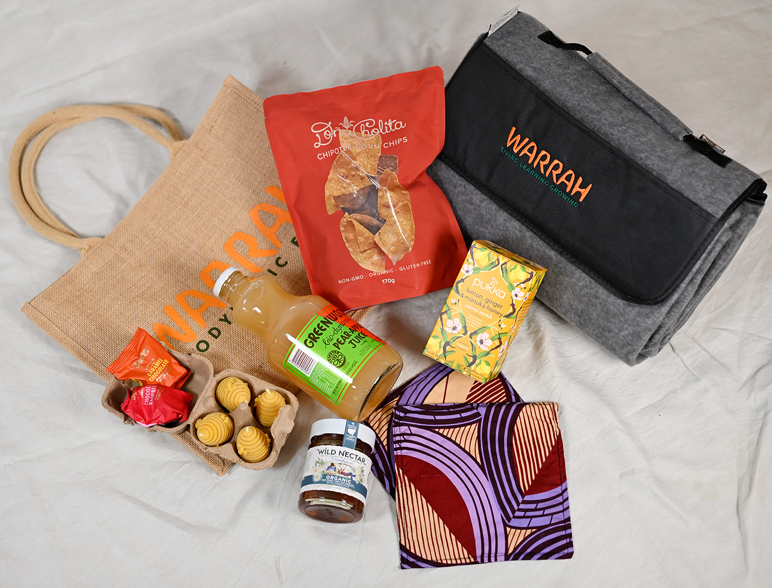 Warrah Organic Food Hamper | AirAuctioneer