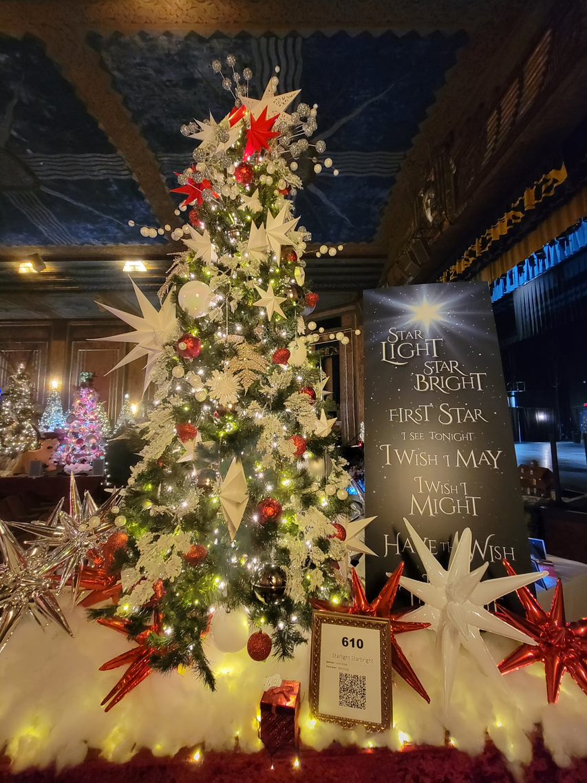 610. Featured Tree- Starlight Starbright | AirAuctioneer