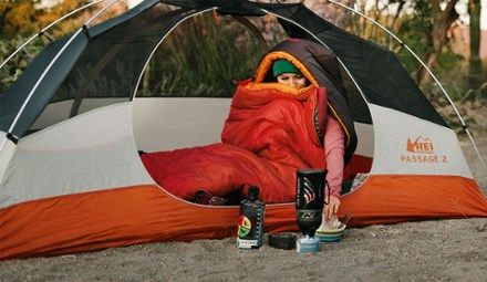 REI Backpacking Bundle | AirAuctioneer