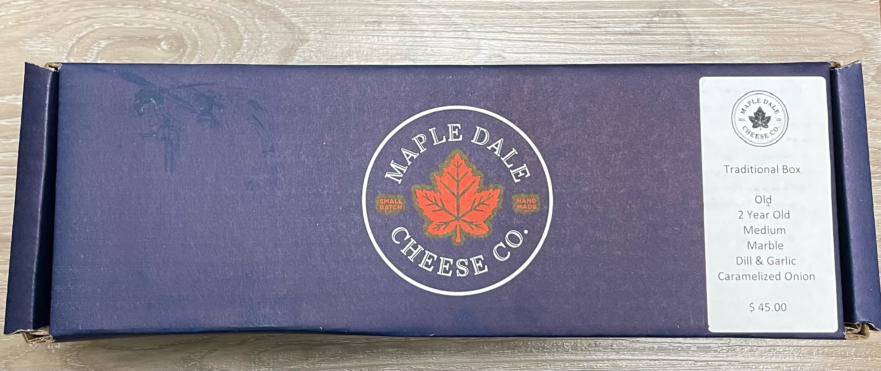 Maple Dale Cheese Traditional Box | AirAuctioneer